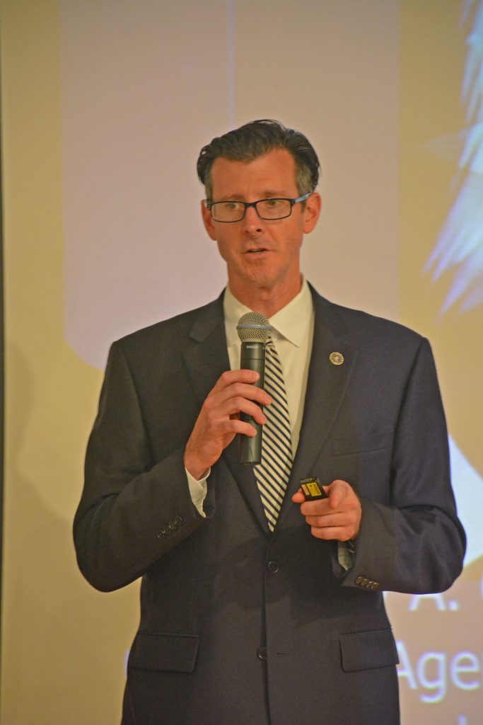 Life on the Edge: Students Meet with Timothy Gallagher ’90 FBI Special ...