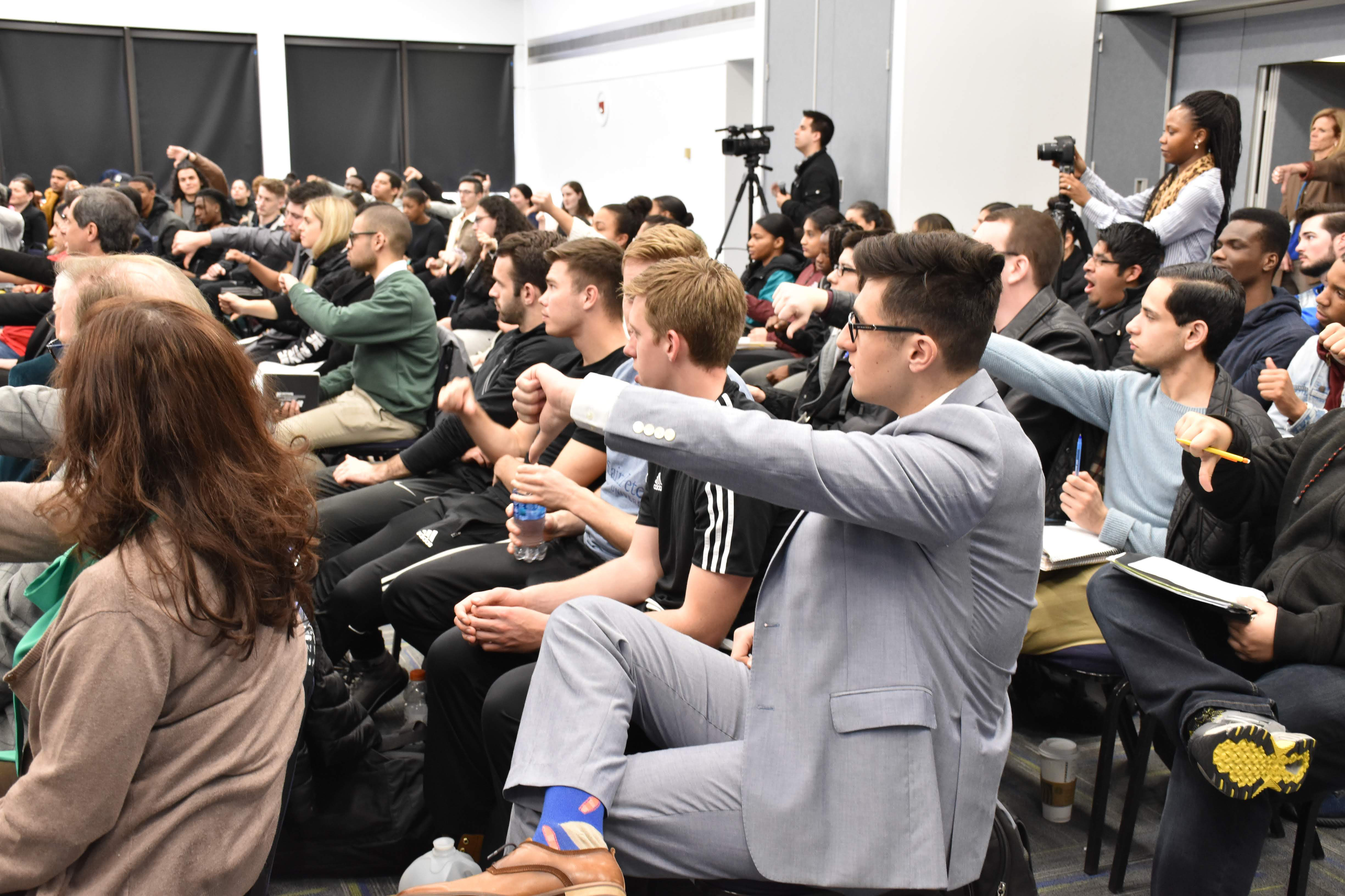 The Center For Leadership Studies Hosts First Distinguished Lecture